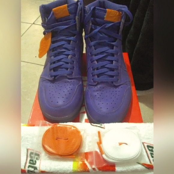 NIKEJORDAN | Shoes | Bnib Rare Air Jordan One Retro Hi St Gatorade ...